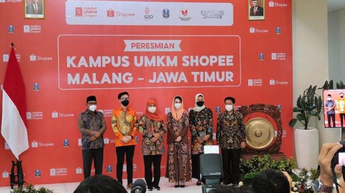 Resmikan Kampus UMKM Shopee di Kota Malang, Gubernur Khofifah Dukung ...