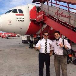 Inilah Sosok Kapten Iriyanto yang Terbangkan Pesawat - Suryamalang.com