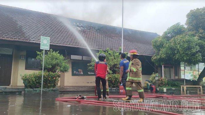 Aset Ratusan Juta Jadi Abu di Ruang Laboratorium Komputer SMPN 3 ...