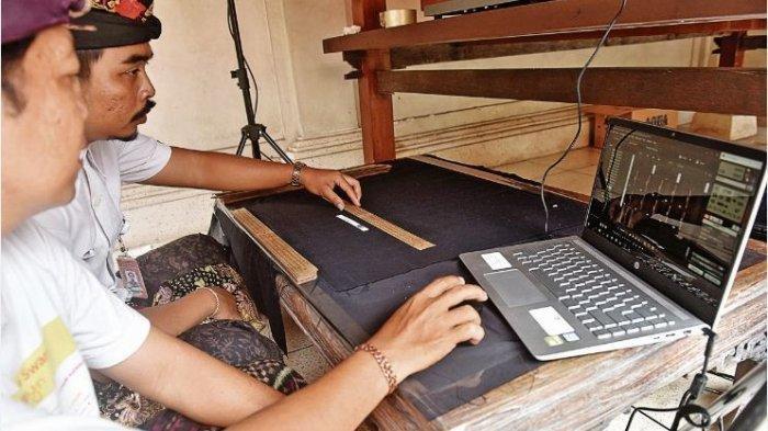 Pedoman Tahan Lama Sanggama Menurut Kitab Lontar Bali, Kini Tersedia ...