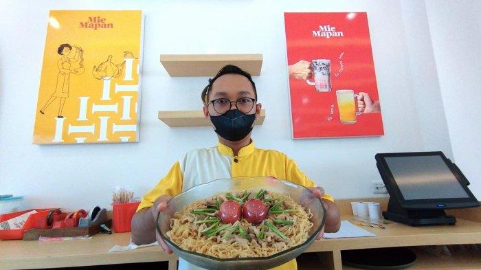 Menu Istimewa di Mie Mapan, Mi Telur Merah Putih Sambut HUT RI ...