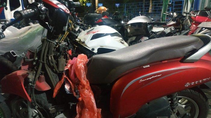 Dua Sepeda Motor Adu Banteng di Jalan Sunandar Priyo Sudarmo Kecamatan ...