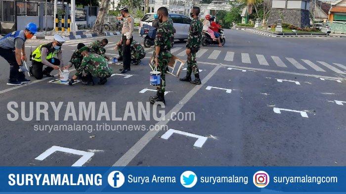 Lokasi Marka Jalan Mirip Starting Grid MotoGP di Gresik - Suryamalang.com