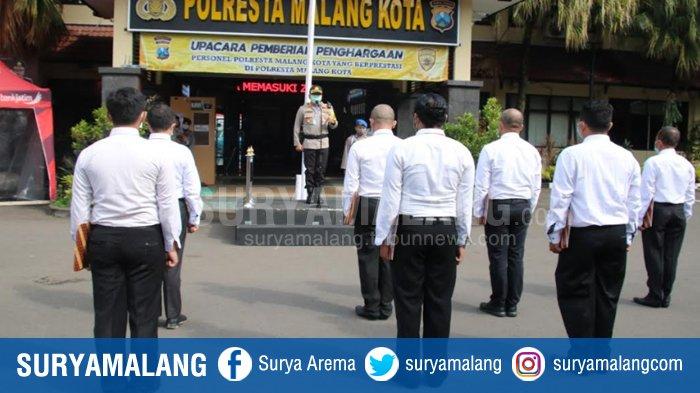 Polresta Malang Kota Berikan Penghargaan Bagi Anggota Satreskoba, Bongkar Jaringan Sabu & Pil ...