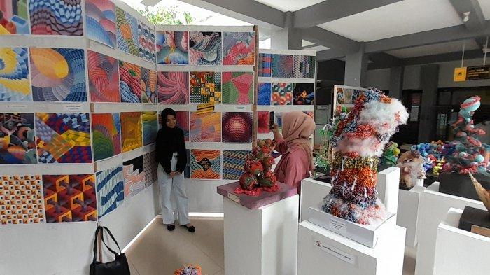 1500 Karya Mahasiswa DKV UM Dipamerkan di Kampus Untuk Mata Kuliah Nirmana - Suryamalang.com