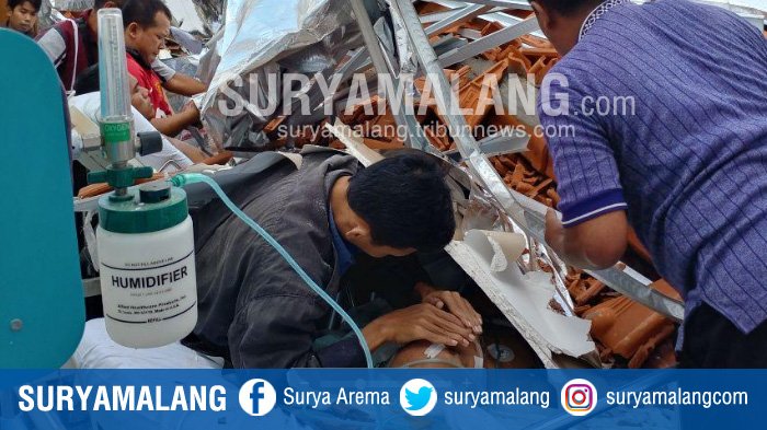 Atap Ruang Inap RSAL Dr Ramelan Surabaya Ambruk, Belum Ada Konfirmasi ...