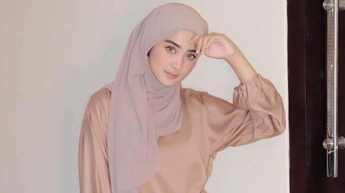 Selebgram Yuli Sri Wahyuni Berbagi Tips Membuat Konten di Rumah Saat ...