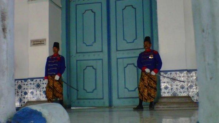 7 Fakta Lengkap Putri Raja Terkurung 3 Hari di Keraton Solo, Mengaku ...