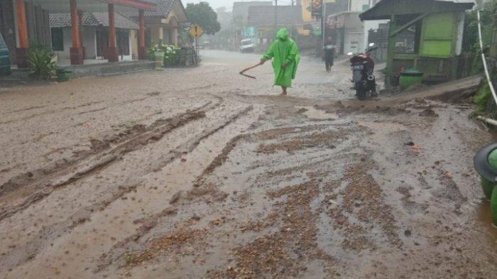 Banjir Bandang di Batu, BPBD Kota Malang Langsung Siaga dan Pantau 4 ... Banjir Bandang di Batu, BPBD Kota Malang Langsung Siaga dan Pantau 4 ...