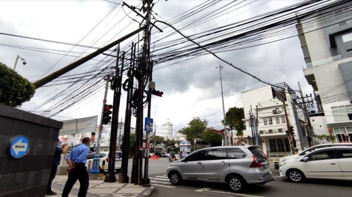 PLN Akui Tak Mudah Geser Tiang di Kayutangan Heritage, Kota Malang ...