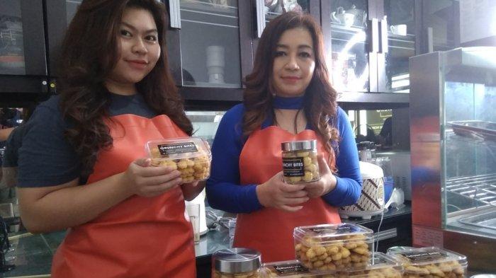 Makeup Artis dan Desainer Sepi Order, Dyan Nugra Banting Stir Bikin Kue ...