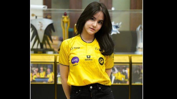 Dari Perancang Busana, Anisa Rahim Basyir Kembangkan Karier di Dunia Esport - Tribuntangerang.com
