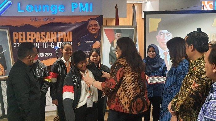 BP2MI Berangkatkan 12 Pekerja Migran Indonesia ke Jerman Sebagai Perawat - Tribuntangerang.com
