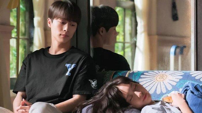 Bae In Hyuk Diam-diam Suka dengan Han Ji Hyun dalam Drama Korea Cheer ...