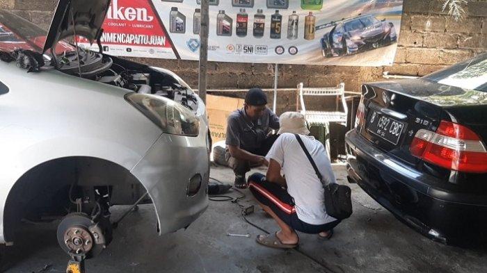 Bengkel Mobil di Pamulang Kebanjiran Konsumen Servis Mobil Sebelum Mudik Lebaran ...