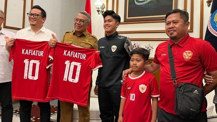 Kafiatur Rizky Bertemu Wali Kota Tangsel, Dapat Apresiasi Karena Telah ...