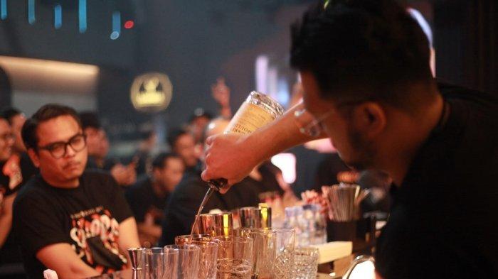 Enam Kemampuan yang Diuji dalam Kompetisi Bartender - Halaman all - Tribuntangerang.com
