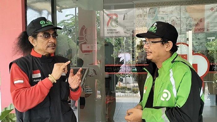 Sambut HUT ke-15 Kota Tangsel, Ratusan Driver Ojol Tuna Rungu Donorkan Darah di PMI Tangsel ...