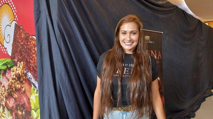 Karenina Anderson Terlalu Menjiwai Peran Ratu Iblis yang Kejam dan Jahat - Tribuntangerang.com