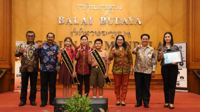 Adin Bonar: Masyarakat dengan Literasi Tinggi Mampu Selesaikan Banyak ... Adin Bonar: Masyarakat dengan Literasi Tinggi Mampu Selesaikan Banyak ...