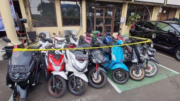 Polisi Gerebek Rumah Penadah Motor Curian di Bekasi, Temukan 50 Motor Berbagai Merek ...