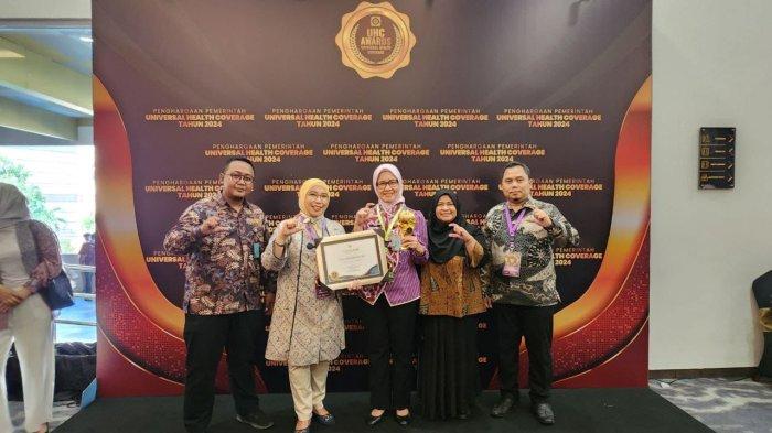 Kedua Kalinya, Pemkot Tangsel Raih Penghargaan UHC 2024 - Tribuntangerang.com