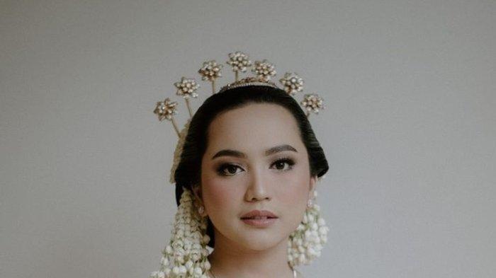 Pemeran Fella Dalam Film Mencuri Raden Saleh Menikah, Maskawinnya 50 ...