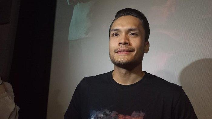 Randy Pangalila Lontarkan Mantra Panggil Jin Berkali-kali dalam Film ...