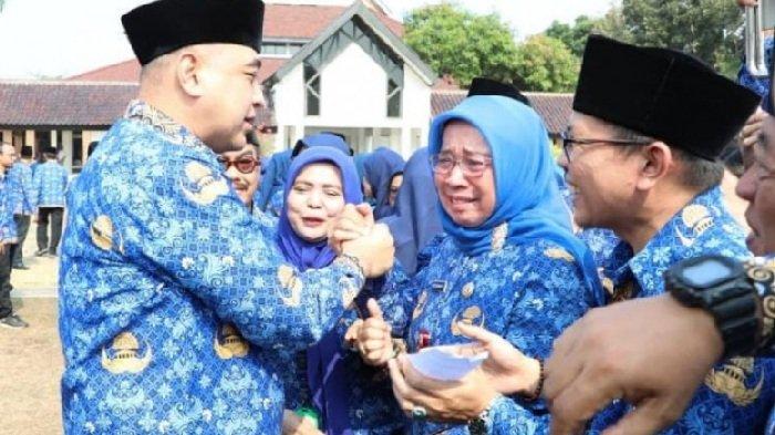 Masa Jabatan Bupati Berakhir, Zaki Iskandar Pamit dan Minta Maaf ... Masa Jabatan Bupati Berakhir, Zaki Iskandar Pamit dan Minta Maaf ...