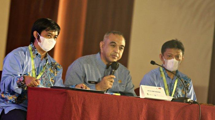 Bupati Tangerang Ahmed Zaki Iskandar Bagikan Tip Kelola Wilayah Pesisir ... Bupati Tangerang Ahmed Zaki Iskandar Bagikan Tip Kelola Wilayah Pesisir ...
