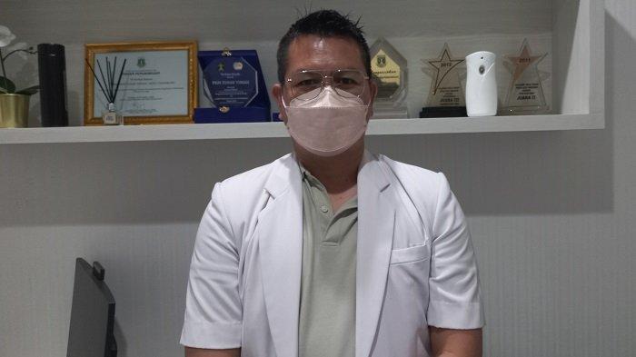 Fery Ferdiansyah, Dokter Berpengaruh dan Berperan Penting Tanggulangi ...