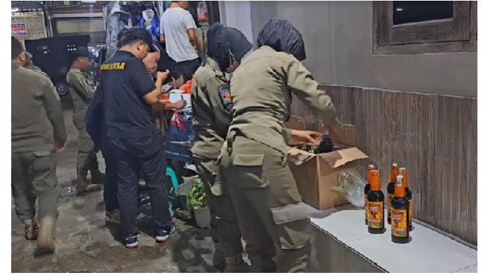 Ribuan Botol Minuram Keras Dijaring Satpol PP Tangsel di Hari Kedua Razia - Tribuntangerang.com