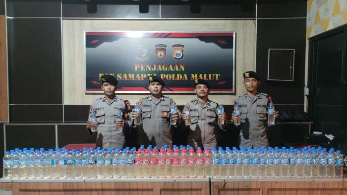 Ratusan Botol Captikus dari Manado Disita Polda Maluku Utara di atas ... Ratusan Botol Captikus dari Manado Disita Polda Maluku Utara di atas ...