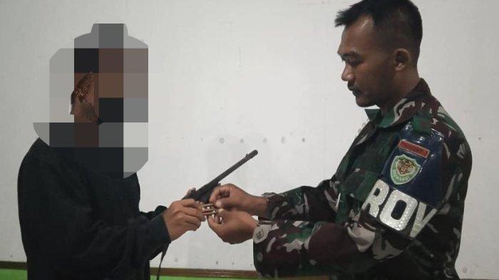 Warga di Halmahera Utara Datang Menyerahkan Senjata Api Rakitan dan Amunisi - Tribunternate.com