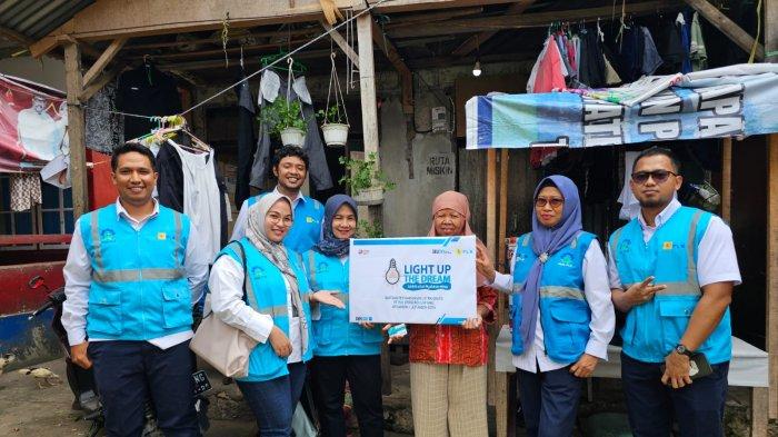 Konsisten Terangi Negeri, 198 Warga Kurang Mampu Terlistriki Berkat ...
