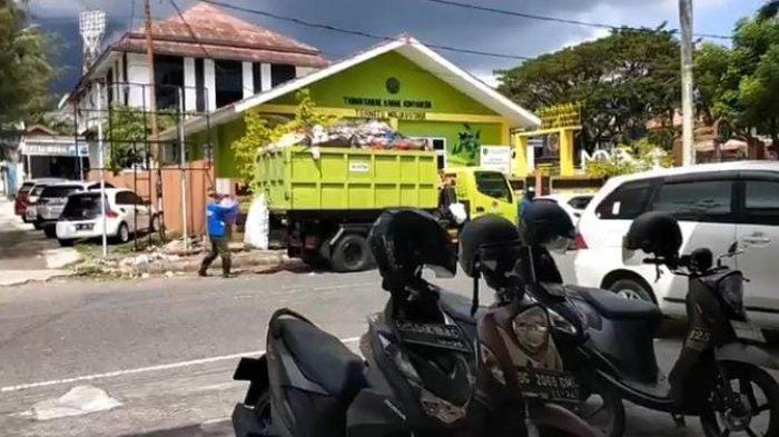 Pemkot Ternate Minta Warga Buang Sampah di Waktu Malam - Tribunternate.com