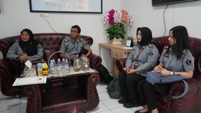 Audiensi Itjen Kemenkumham ke Kanwil Maluku Utara Soal Audit ... Audiensi Itjen Kemenkumham ke Kanwil Maluku Utara Soal Audit ...