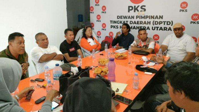 35 Caleg PKS Siap Berebut Kursi DPRD Halmahera Utara di Pileg 2024 - Tribunternate.com