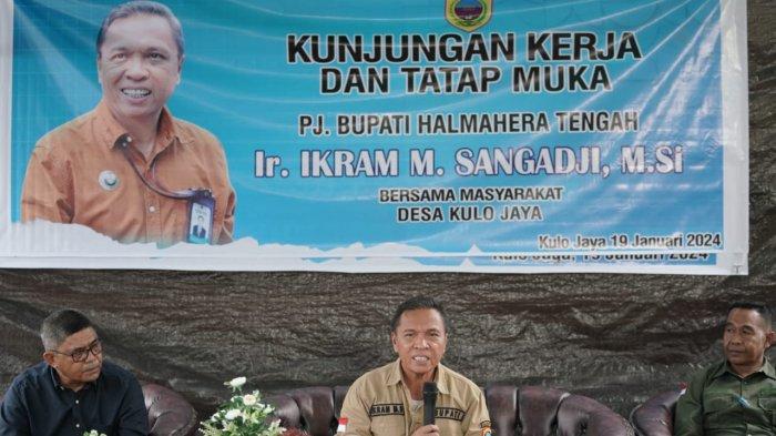 Merakyat, Ikram M Sangadji Dengar Keluhan Warga Desa Kulo Jaya ...