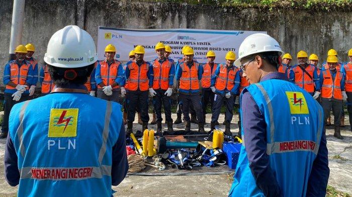 Refreshment dan Upskilling Petugas Pelayanan Teknik, PLN UP3 Masohi ...