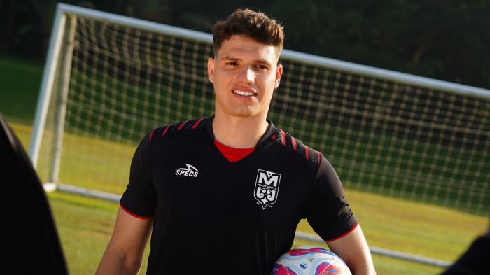 Super League: Malut United Perkenalkan Alan Bernardon dan Vico, Pasukan ...