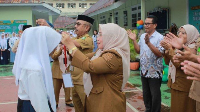 SMA Negeri 10 Ternate Gelar MPLS, Ini Jadwal dan Materi Kegiatannya - Halaman all ...