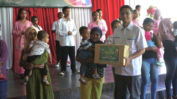 PLN UP3 Tobelo Bersama Kodim 1508 Tobelo Salurkan Bantuan Pangan Bagi ...