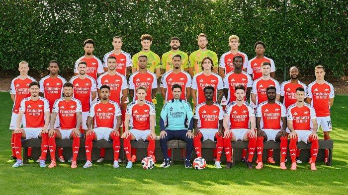 Selain Kieran Tierney, Sosok Ini Dicari-cari Fans Arsenal dalam Foto ...