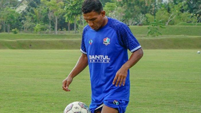 Talaohu Abdul Musafri, Striker Asal Maluku Utara Ini, Cetak Hattrick ke ...