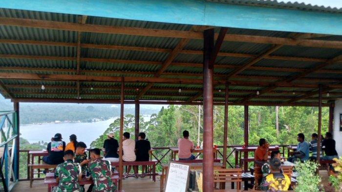 Wisata Puncak Kawinet di Halmahera Tengah Ramai Dikunjungi Saat Libur ...