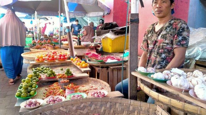 Harga Cabai, Bawang dan Tomat di Ternate Jelang Idul Adha 2022 Meroket ... Harga Cabai, Bawang dan Tomat di Ternate Jelang Idul Adha 2022 Meroket ...
