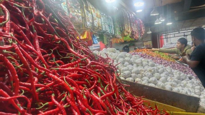 Update Harga Pangan di Pasar Higienis Ternate Senin 26 Mei 2025 : Cabai Keriting Rp80 Ribu per ...