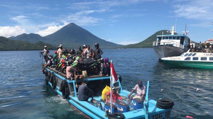 Warga Tidore Masih Pertahankan Transportasi Tradisional Motor Kayu ...
