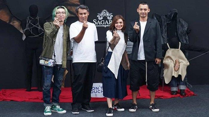 Ribuan Orang Antre Demi Dapatkan Sepatu Compass, Najwa Shihab ...